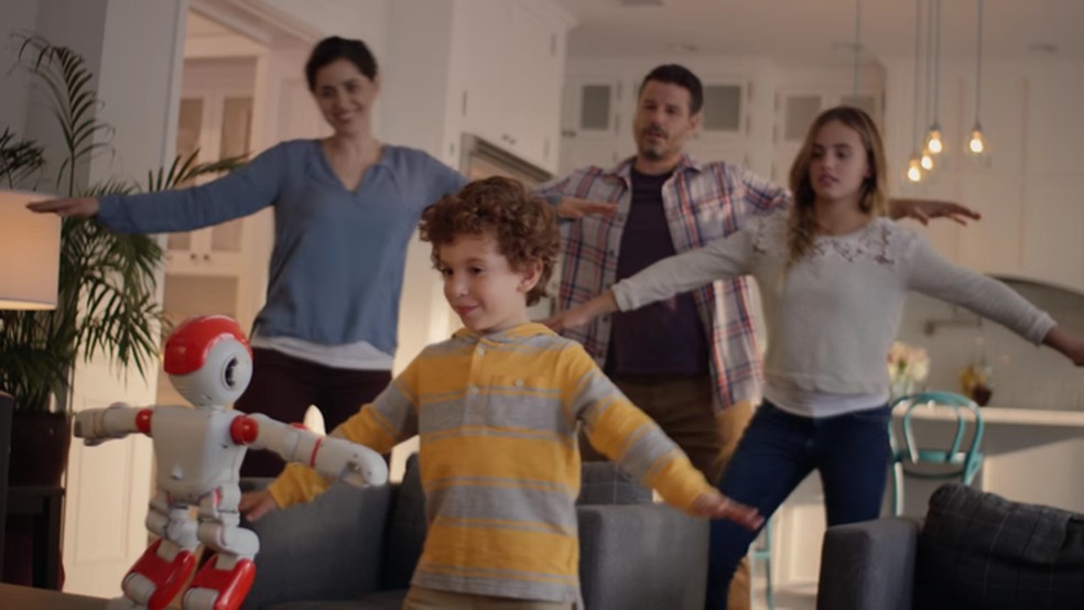 Alpha 2 é o primeiro robô humanoide para a família