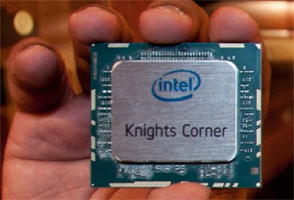 Intel apresenta processador de 50 núcleos e 1 teraflop