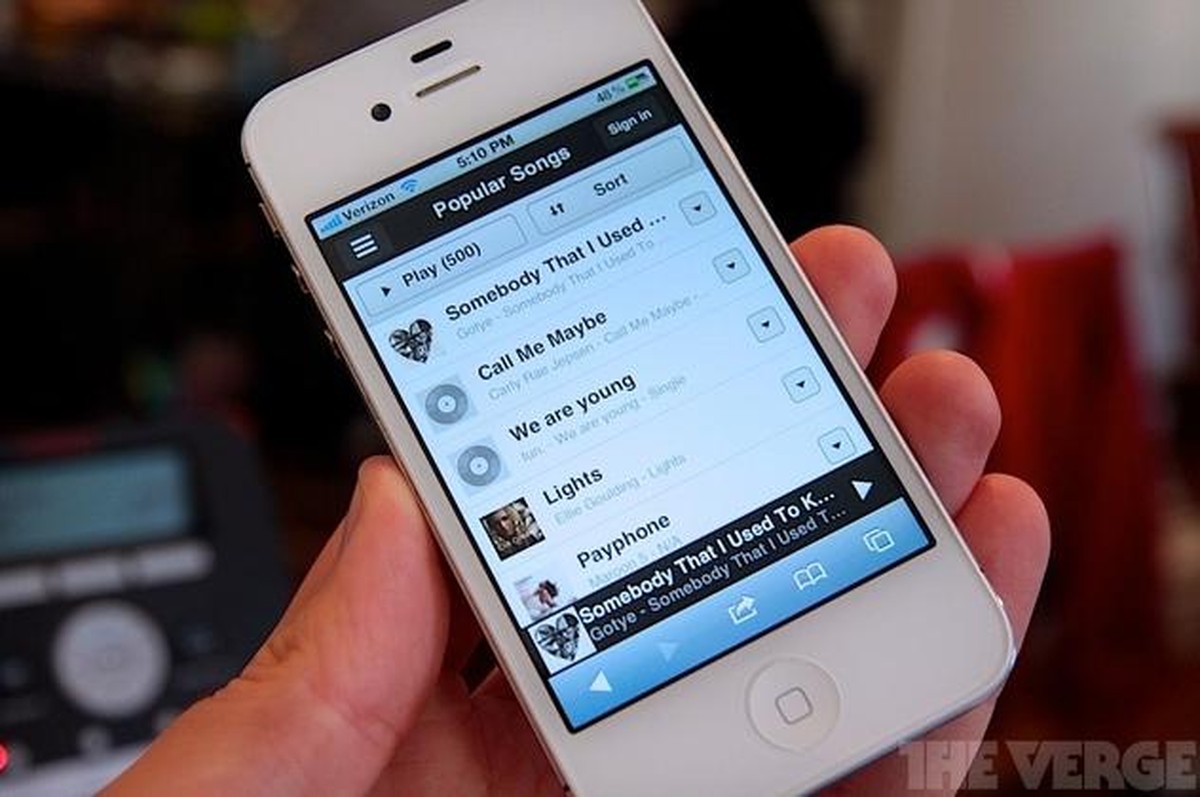 Site do Grooveshark para celulares é quase tão completo quanto apps