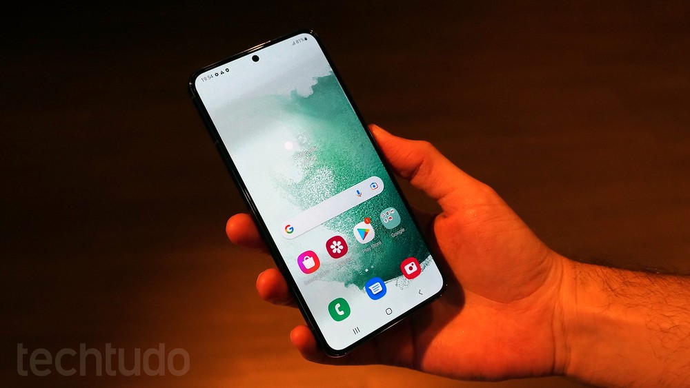 Galaxy S22 Plus vs iPhone 13 Pro: compare preço e ficha técnica