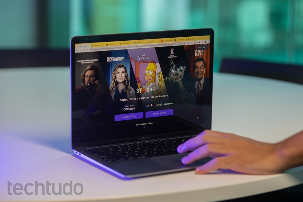 Netflix, HBO e mais: veja como assinar streamings com desconto ou de graça