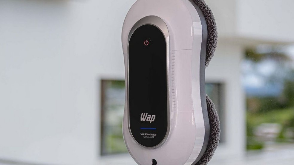WAP W500 vale a pena? Veja todos os detalhes do robô que limpa vidros