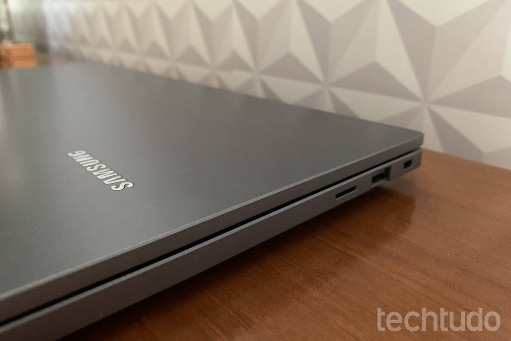 Review Samsung Book: notebook intermediário se destaca pelo desempenho