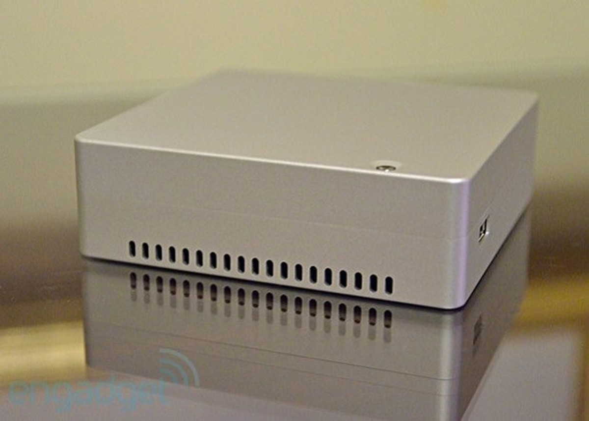 Gigabyte apresenta mini desktop com 10 cm de largura na CES 2013