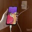 Celular rosa: 8 opções com estilo e qualidade para todos os bolsos