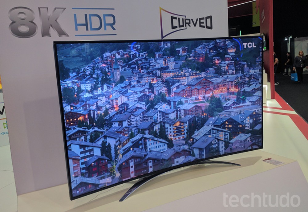 TCL leva TV 4K de 110 polegadas e modelo de 8K para a Eletrolar 2017