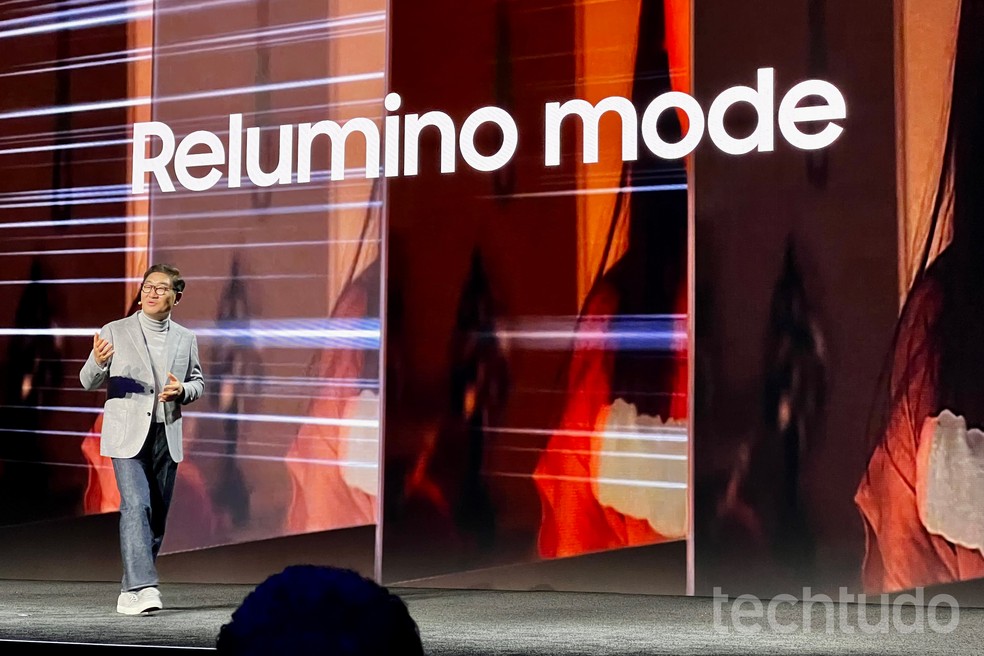 Samsung apresenta novas smart TVs e projetores na CES 2023