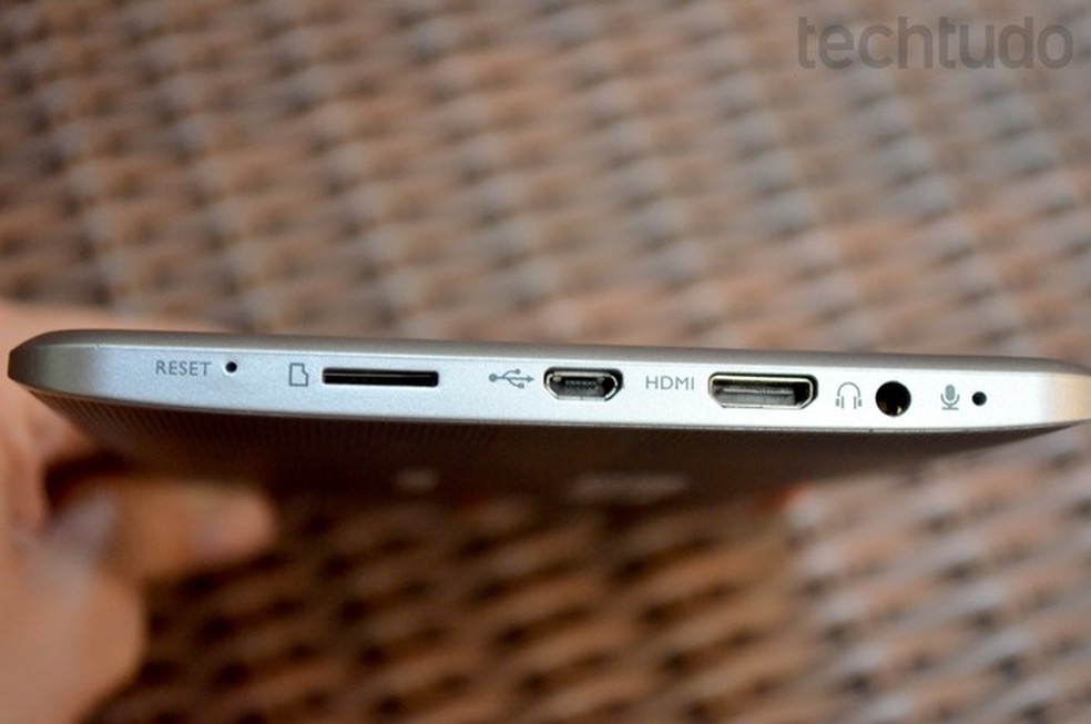 Review Tablet Philips PI3900B2X/78