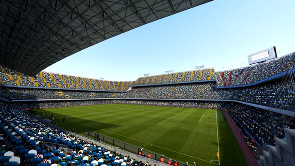 Novas imagens de PES 2013 são liberadas pela Konami