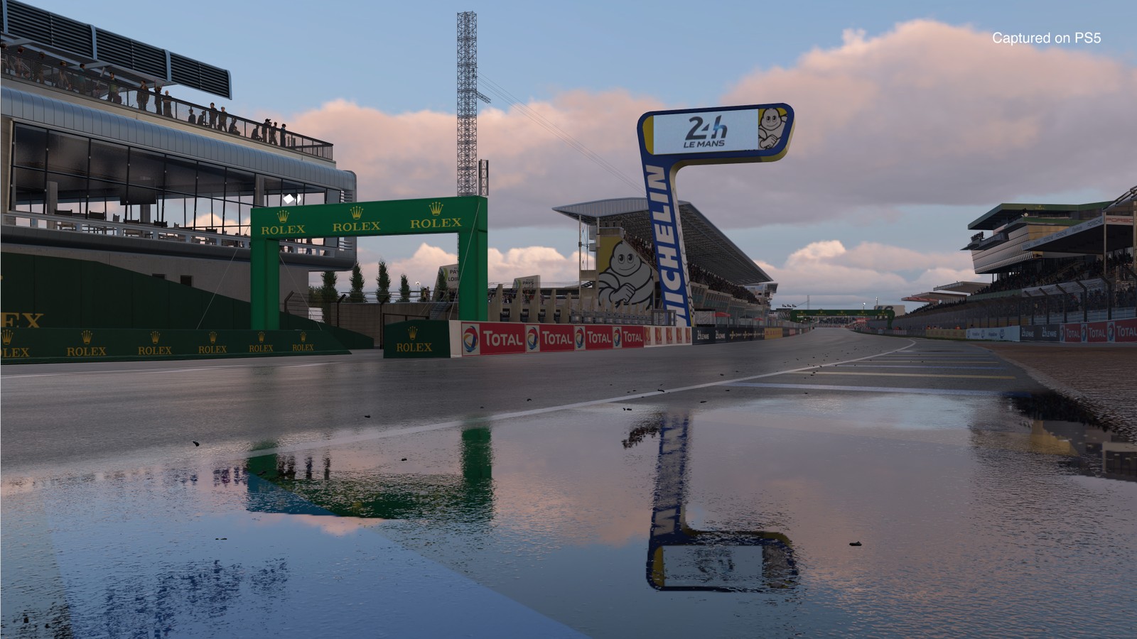 Gran Turismo 7 ganha data de lançamento e mostra gráficos realistas