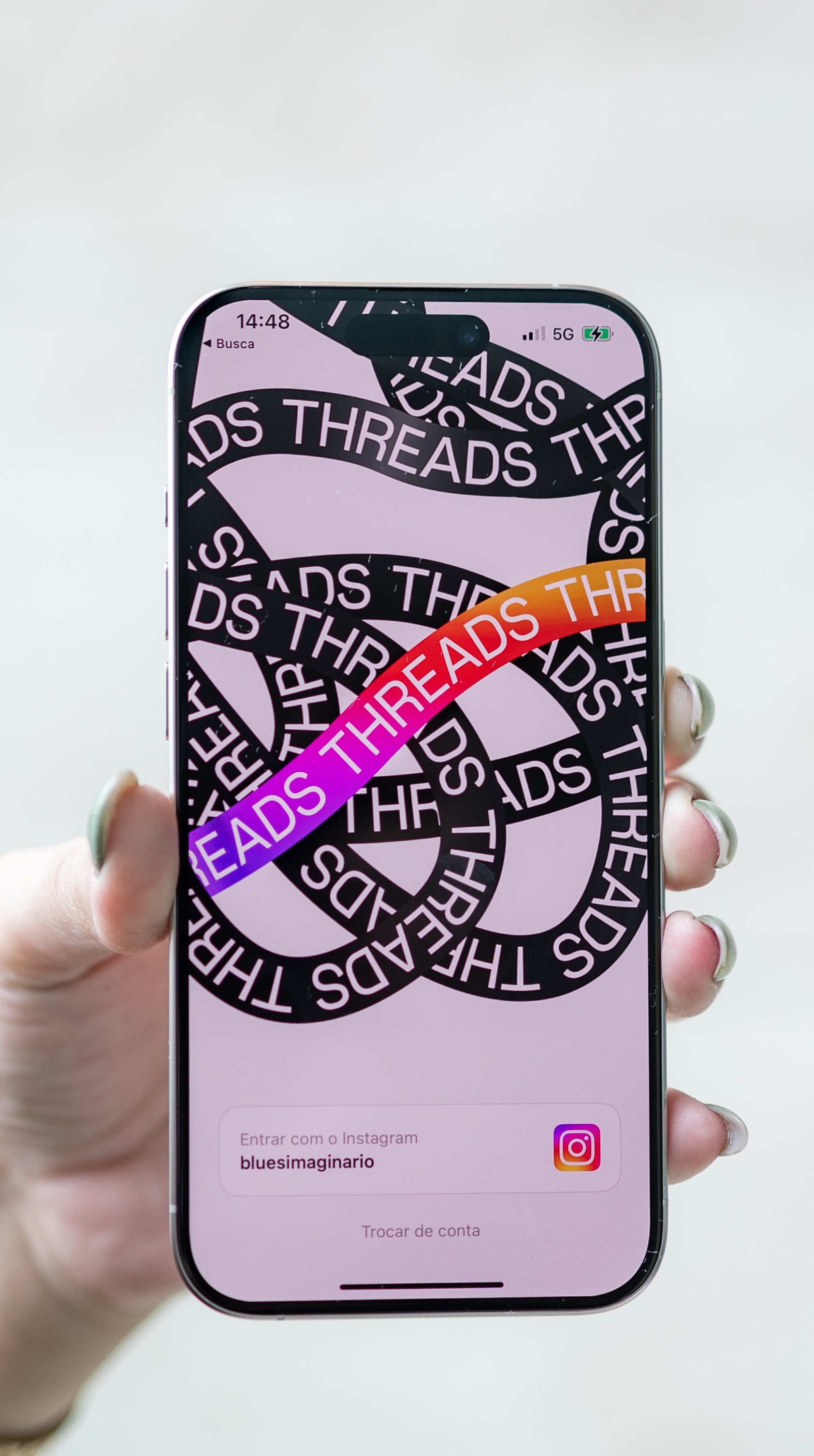 Threads: o que é e como funciona o rival do X (Twitter)