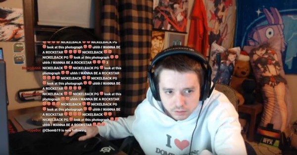 Após ser banido da Twitch, Dellor bate 20 mil espectadores em stream