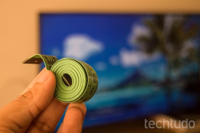 Como medir as polegadas da TV