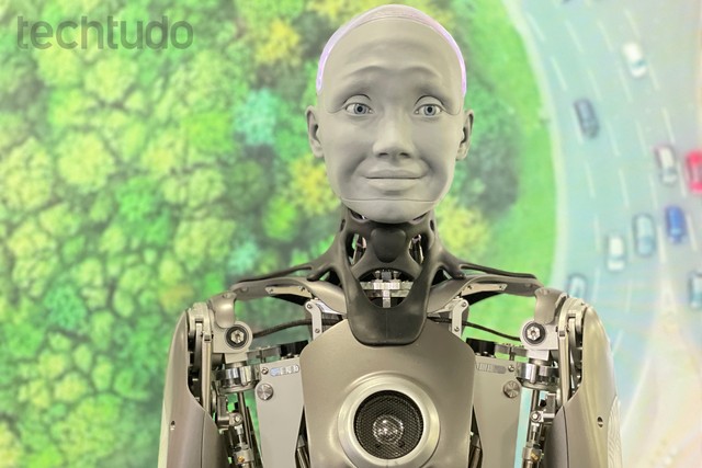 Conversei com a Ameca, robô humanoide exibida na CES 2022