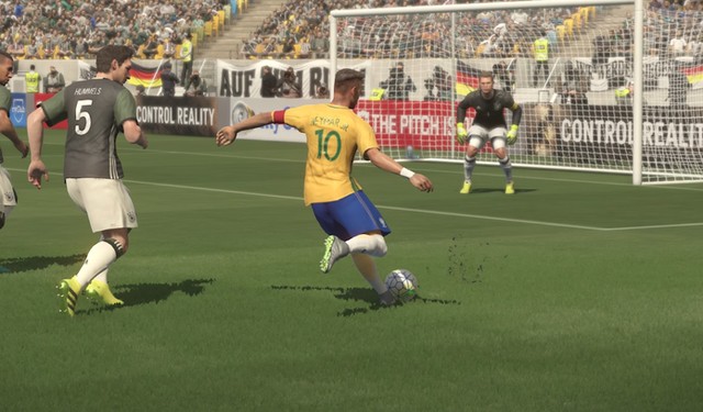 Como fazer o download de PES 2017 no PC, PS4, PS3, Xbox One e Xbox 360