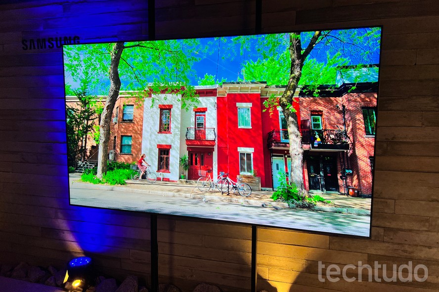 Samsung anuncia preço e detalhes de suas novas 'TVs gigantes'