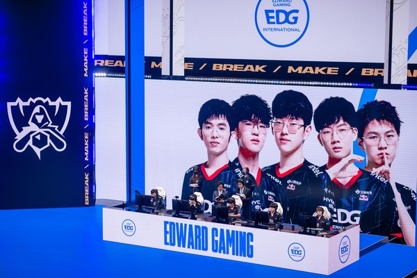 EDward Gaming vence a DAMWON KIA e é a campeã Mundial de LOL 2021