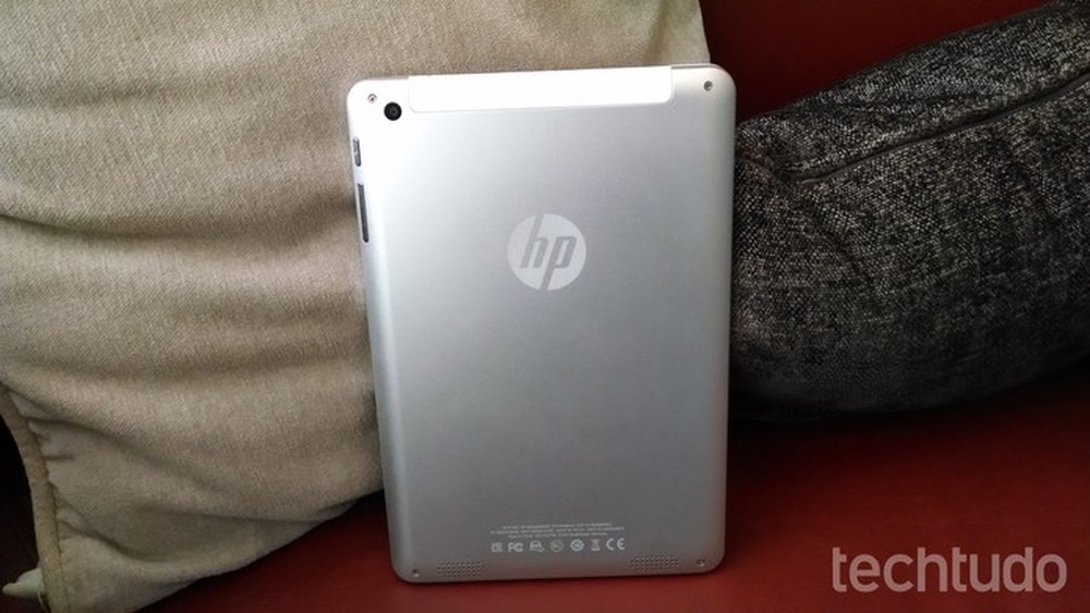 Testamos o HP 8 1401 BR; tablet tem preço competitivo e ótimo acabamento