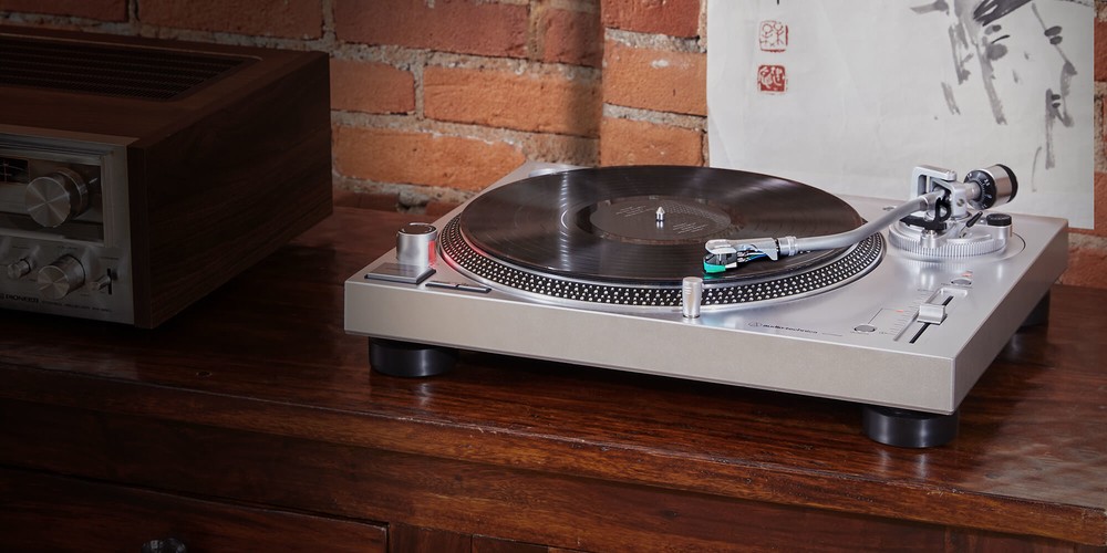 Vitrola: veja cinco modelos para comprar no Brasil em 2021