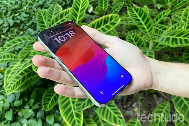 Sem grana pro iPhone 17? Seu modelo antigo pode parecer saído da caixa