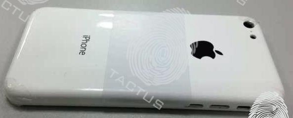 Suposto iPhone de plástico é revelado em foto vazada
