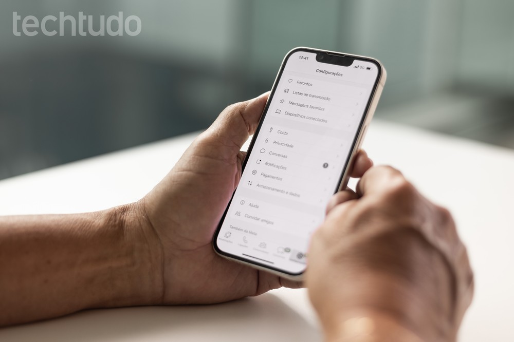 Como usar o WhatsApp? Guia definitivo com os principais recursos do app