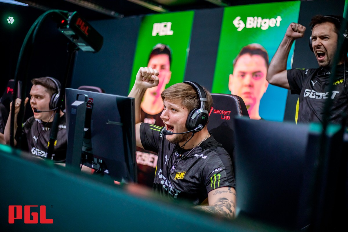 CS:GO: s1mple é eleito o melhor jogador de 2022 no HLTV Award Show