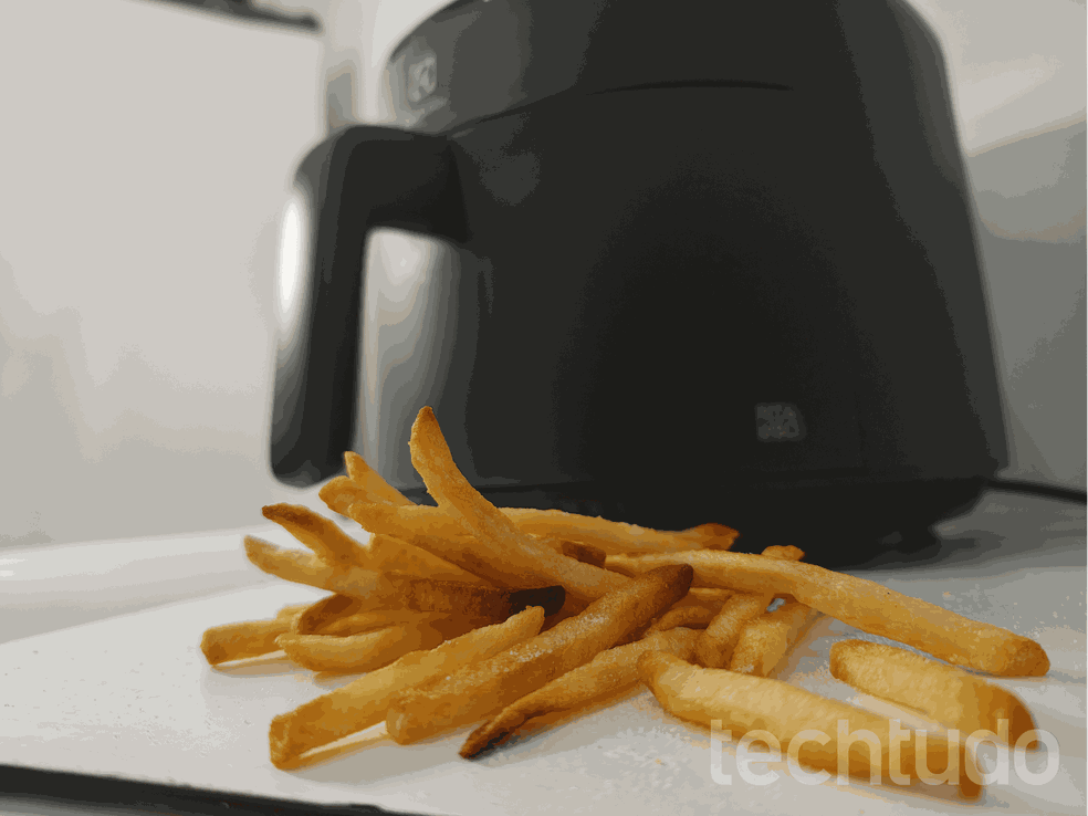 Air fryer Electrolux EAF170 em review: diferente de tudo que já vimos