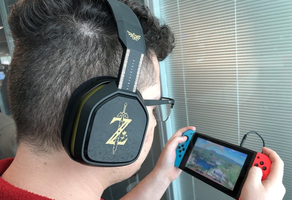 Review: Astro A10 Gaming impressiona por design inspirado em Zelda