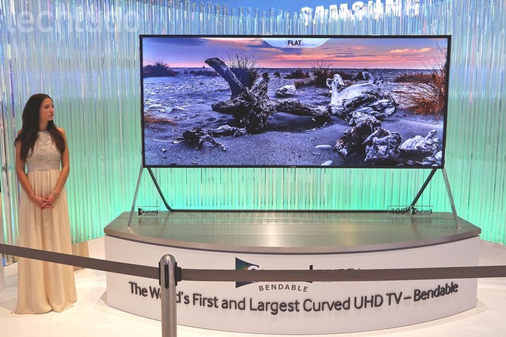 Samsung exibe maior TV com resolução 4K e tela flexível do mundo na IFA