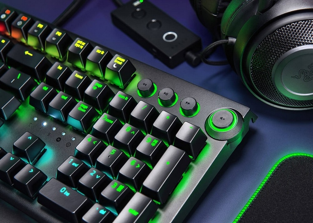 5 motivos para comprar um teclado mecânico para o seu setup agora mesmo