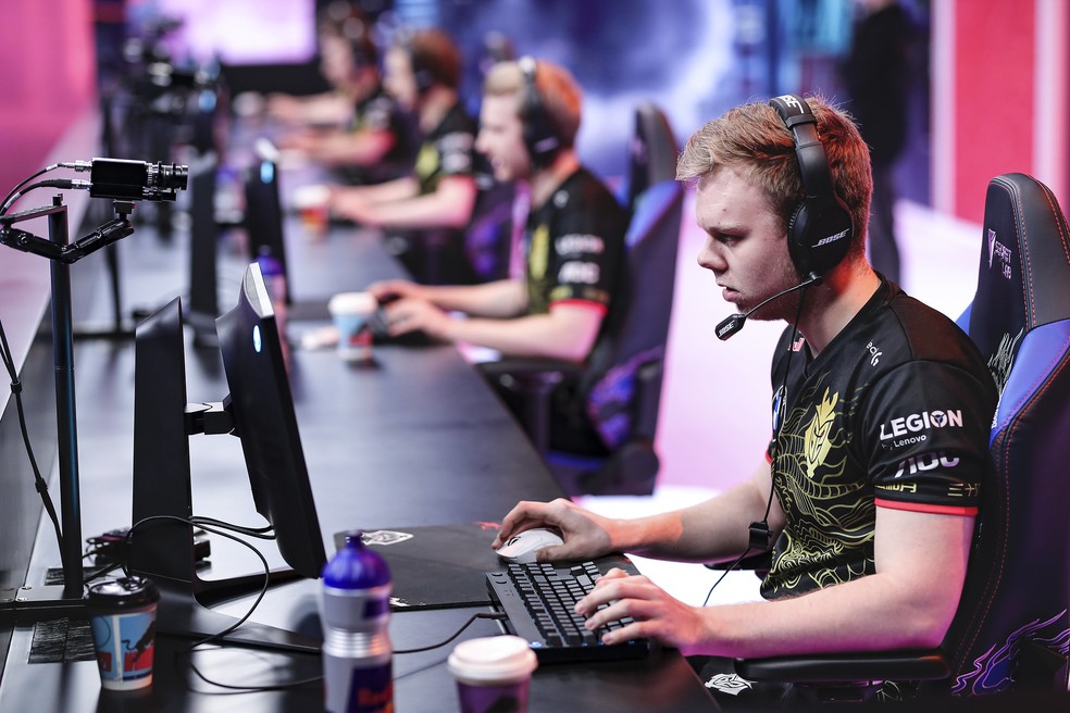 Mundial de LoL 2020: G2 vence a Gen.G e fica com a última vaga nas ...