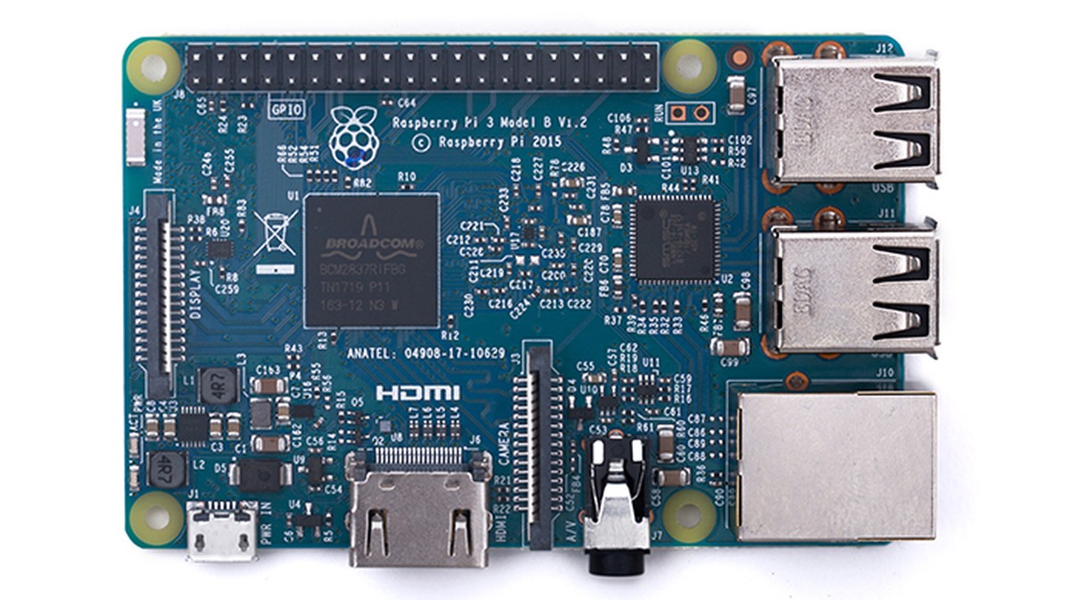 MiniPC Raspberry Pi 3 chega oficialmente ao Brasil e ganha cor exclusiva