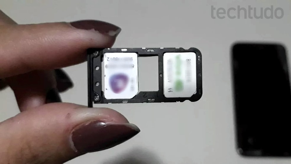 Como colocar chip no Xiaomi Mi 5X