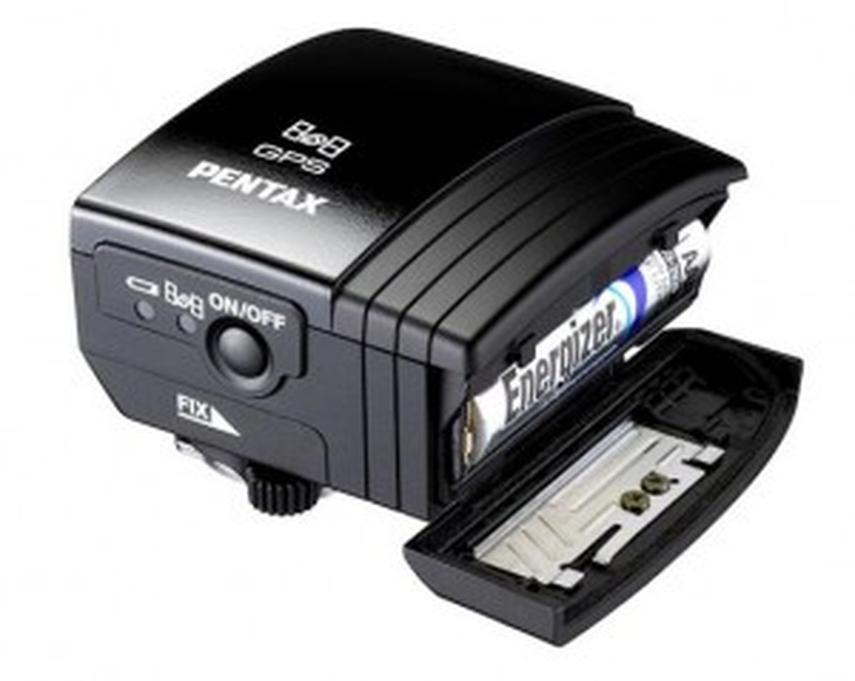Pentax apresenta O-GPS1, um GPS portátil para câmeras DSLR