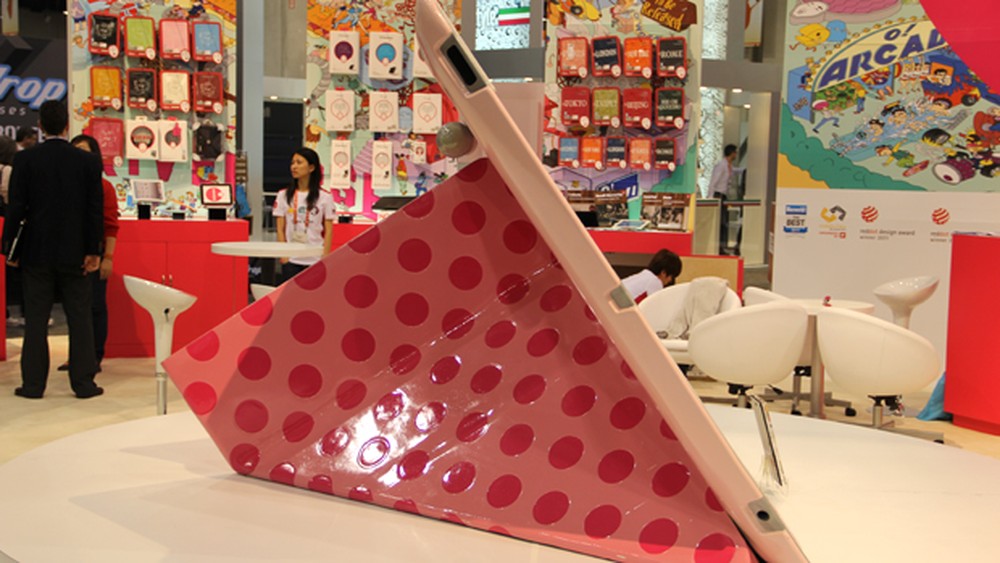 Tablet gigante é um dos sucessos entre o público durante a CES 2013