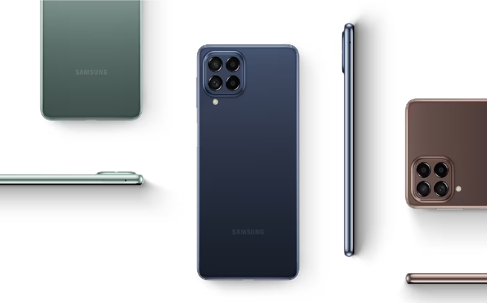 Celular Samsung com 4 câmeras: veja modelos para comprar