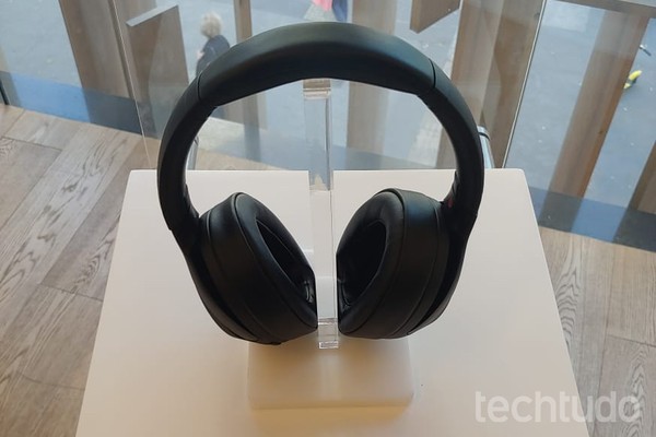 Sony lança fones de ouvido Bluetooth no Brasil e promete áudio imersivo