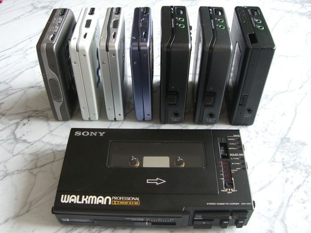 Walkman faz 35 anos; veja como a maneira de ouvir música evoluiu