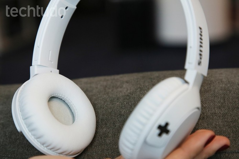 Review Philips SHL3075WT/00