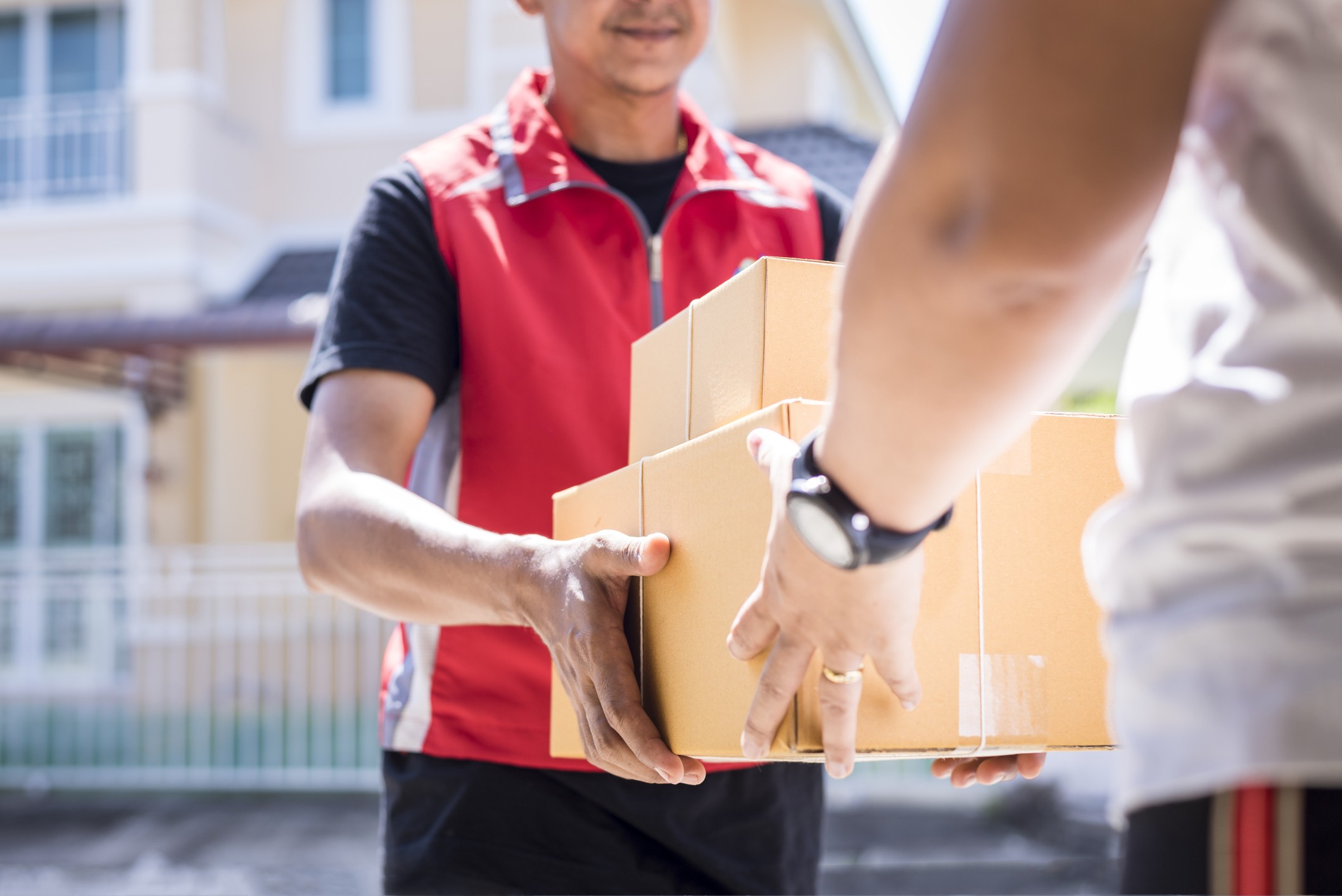 4 sites confiáveis para rastrear encomendas de qualquer transportadora