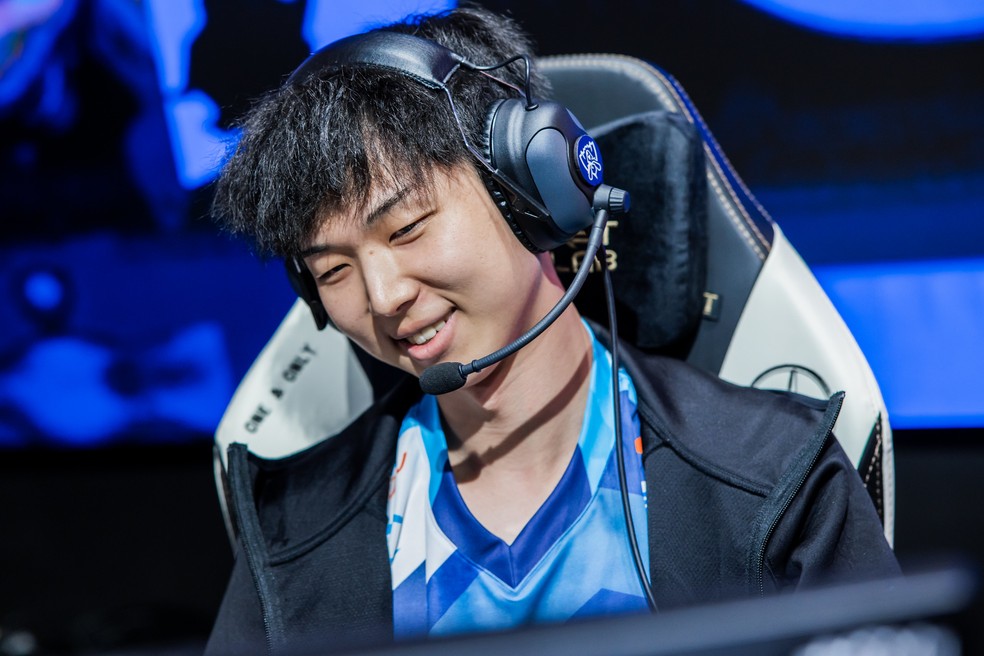 Mundial de LOL 2022: LOUD perde para a DFM e é eliminada do torneio