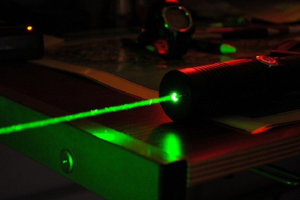 O que é laser? Conheça a tecnologia e suas aplicações práticas