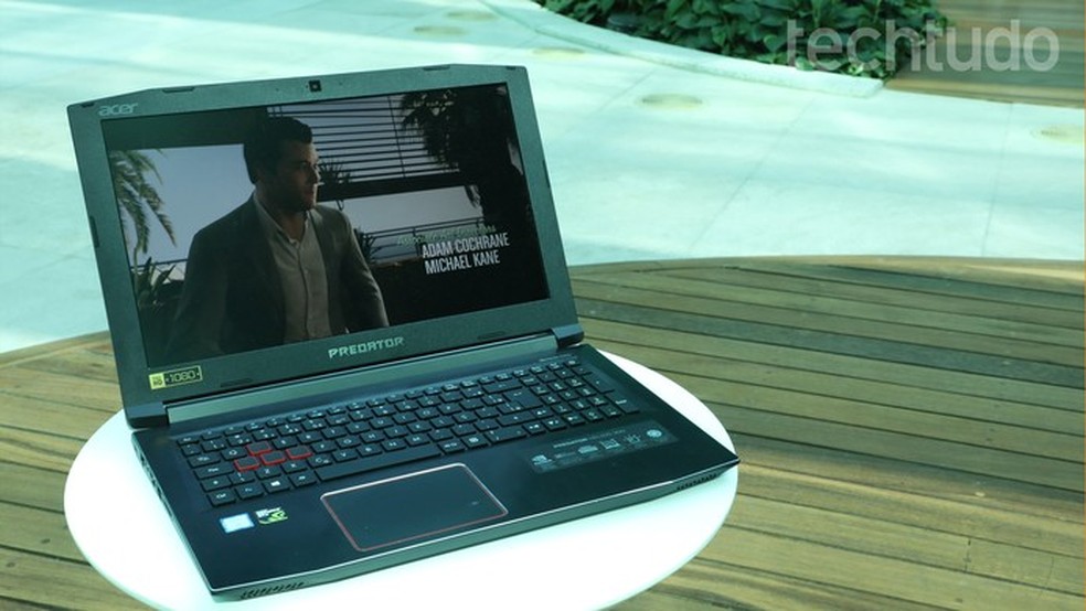 Review Predator Helios 300