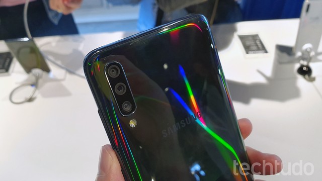 Tudo sobre Galaxy A70: preço, ficha técnica, prós e contras