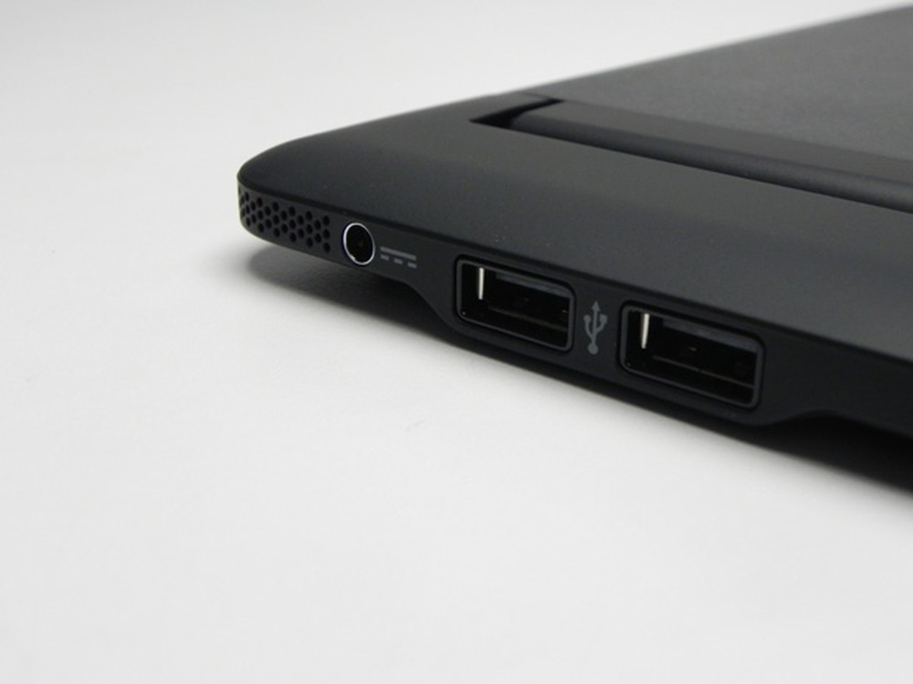 Review Lapdock Motorola para Atrix MB860