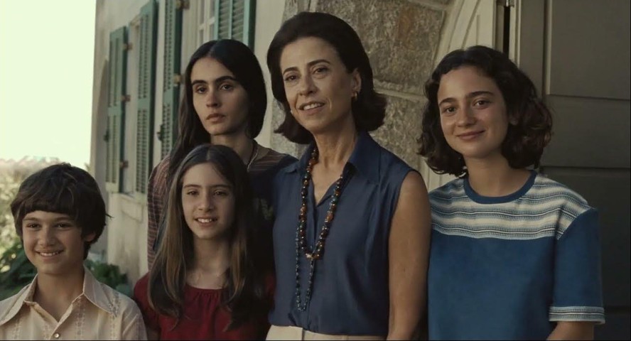 Ainda Estou Aqui está disponível no streaming; veja onde e como assistir