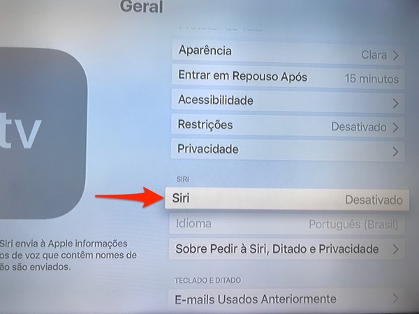 Como usar Apple TV com a Siri