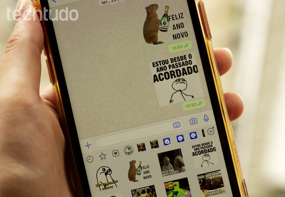 Figurinhas de 'Feliz Ano Novo 2023' para WhatsApp: saiba baixar stickers