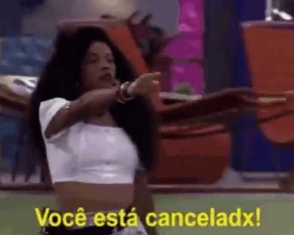 Relembre os 16 melhores memes que bombaram na Internet em 2021